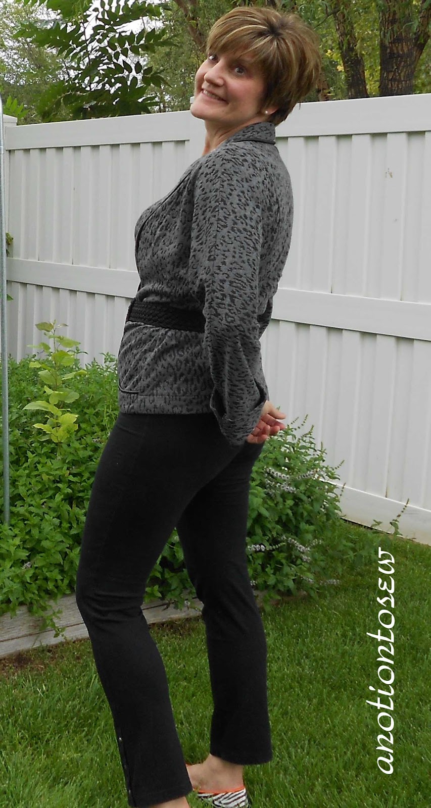 Simplicity 1761 – A Notion to Sew